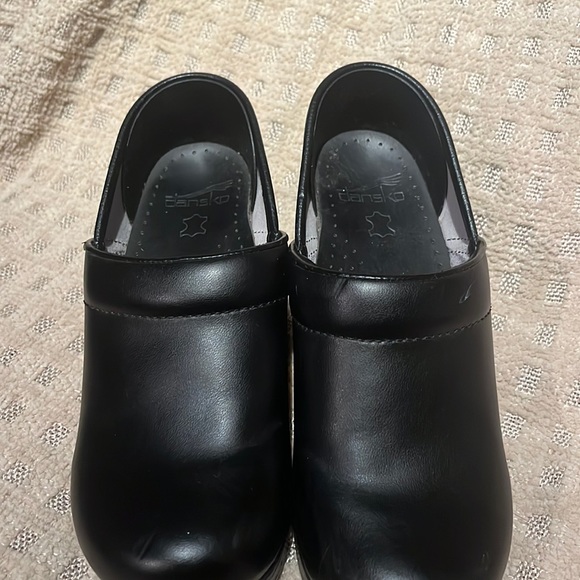 Dansko | Shoes | Dansko All Black Leather Clog New Without Tags ...